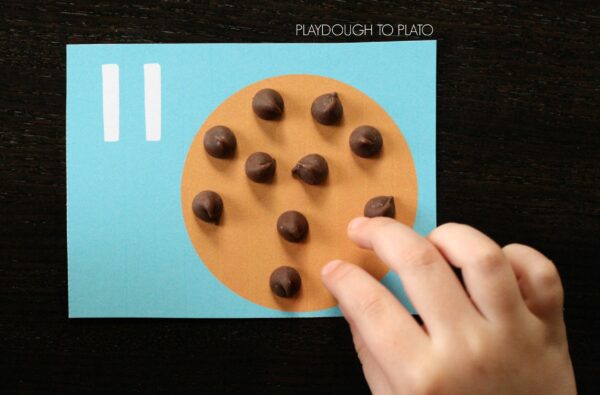 If You Give a Mouse a Cookie Counting Cards - Playdough To Plato
